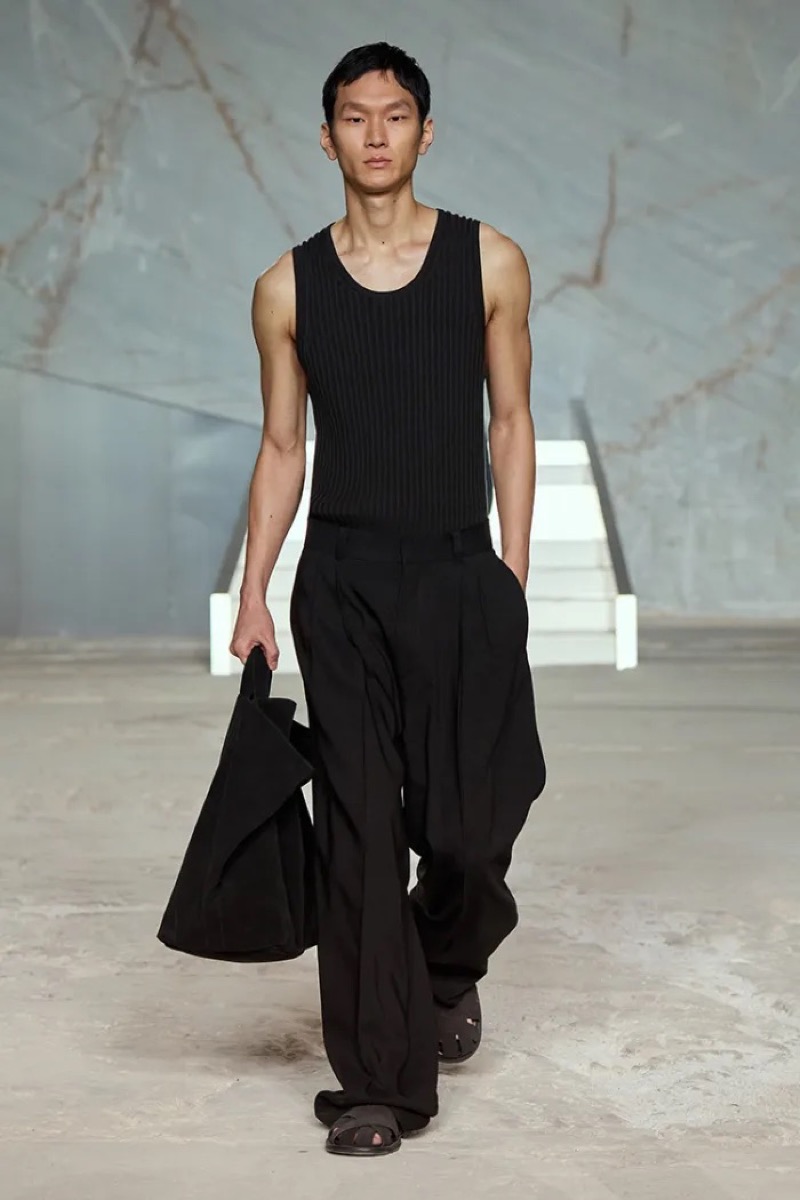 COS Turns to Athens Quarry for a Grounded Spring 2025 - ModernMan