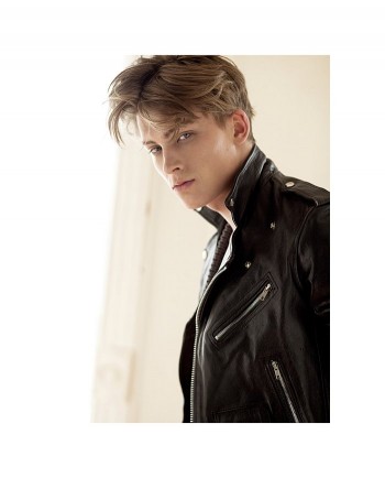Ram Boneh – The Fashionisto