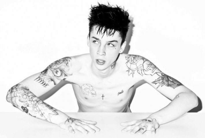 Ash Stymest Sits for a Portrait by Tom Betts | The Fashionisto