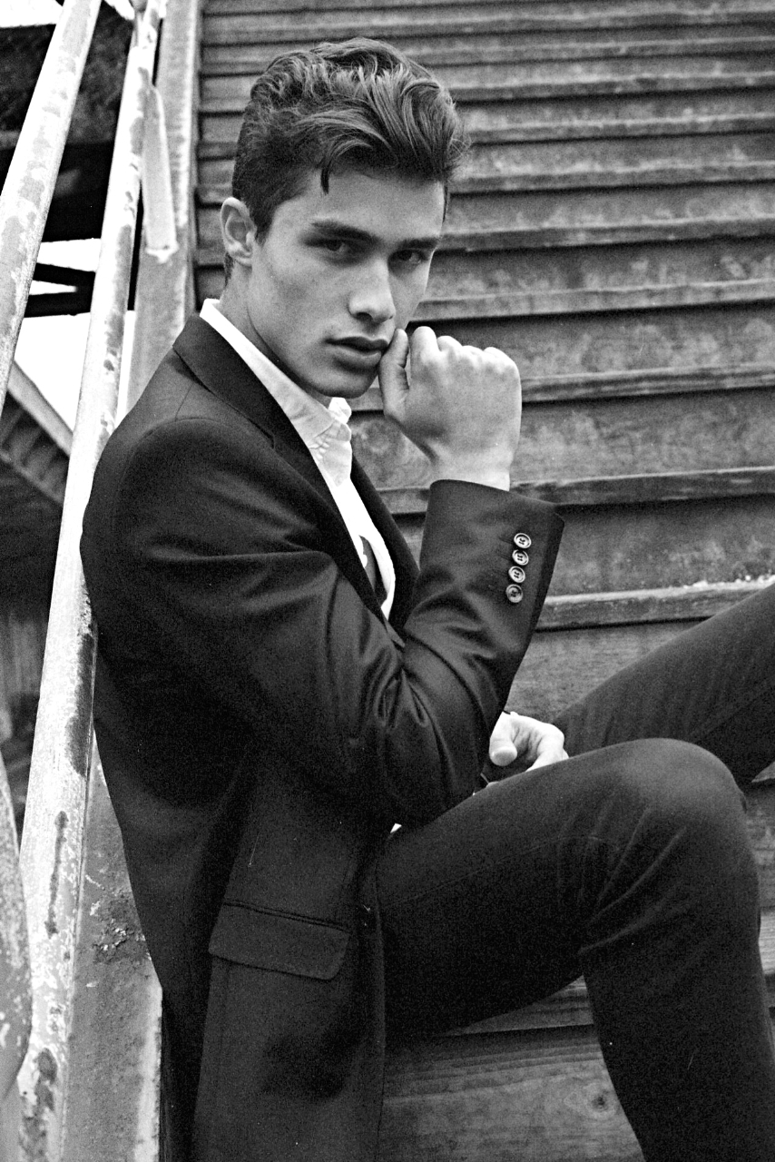 Lucas Goossens by Ty Pike – The Fashionisto