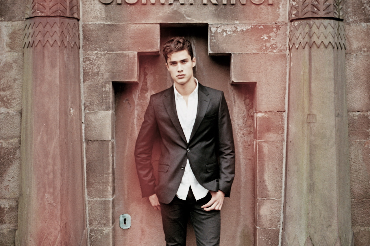 Lucas Goossens by Ty Pike – The Fashionisto