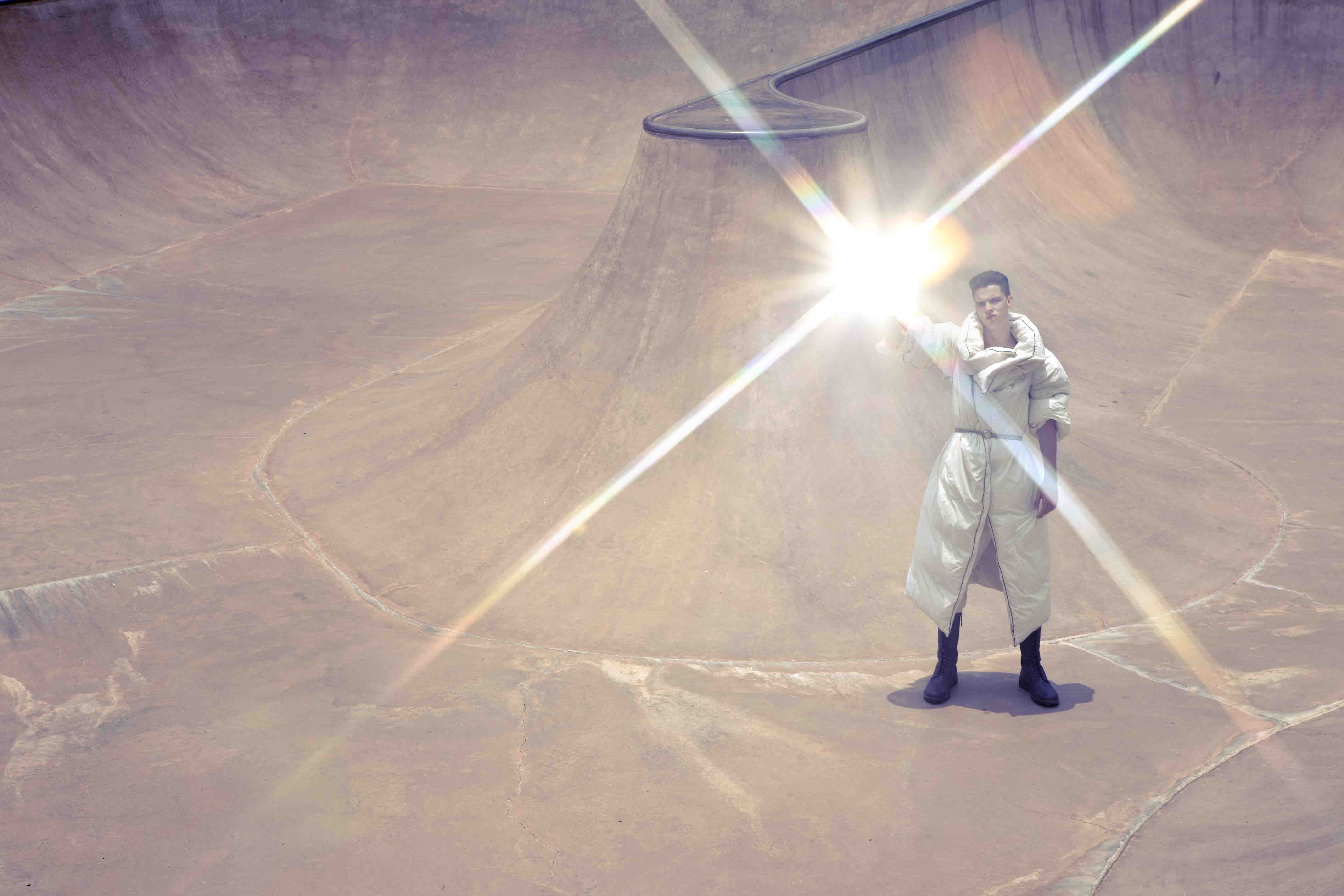 Jasper G Splits into Two for Designare Homme – The Fashionisto