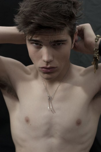 Sam Steele in 'Lucky Star' by Simone Siel for Fashionisto Exclusive ...