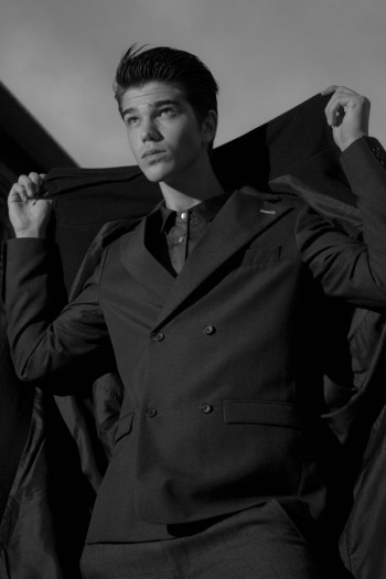 Sam Steele in 'Lucky Star' by Simone Siel for Fashionisto Exclusive ...