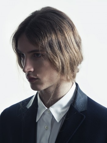 Jose Wickert & Luke Walker in ‘Versus’ by Marsy Hild for Fashionisto ...