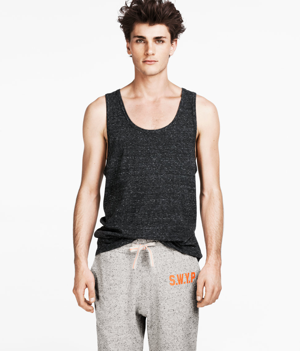 Oscar Spendrup Models H&M’s Spring 2013 Basic Styles – The Fashionisto
