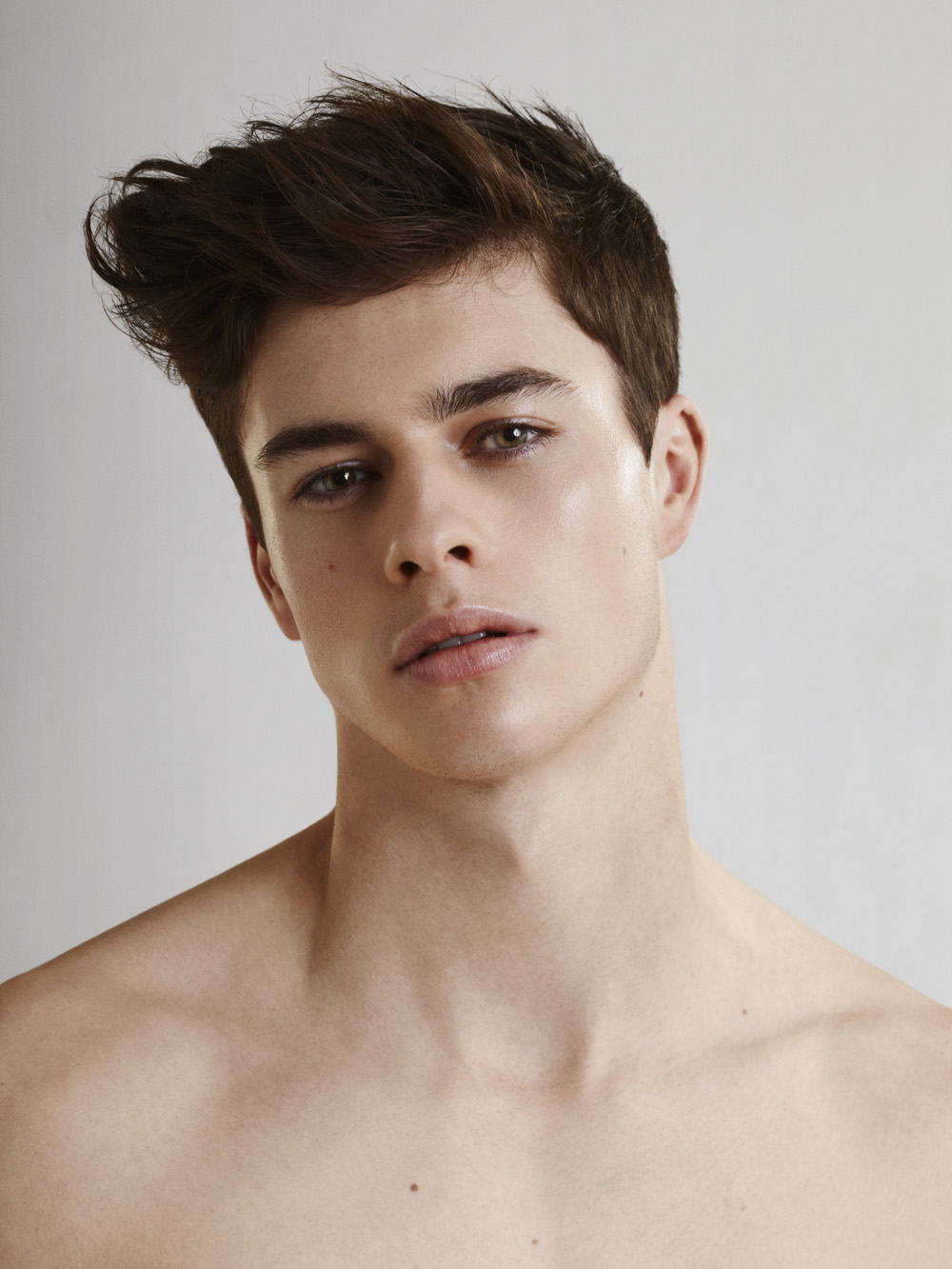 Saty + Pratha Capture Louis Galloway, Satoshi Toda, Nicklas Kingo ...