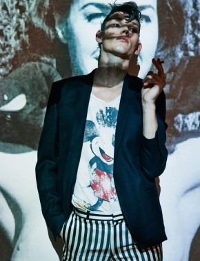 Michael Pöllinger is a 'Working Class Hero' for L'Officiel Hommes ...