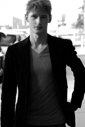 DNA Models | Ben Lark, Tino Thielens, Felix Riess & Nemanja Maksic by ...