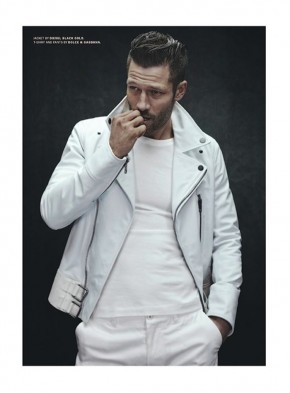 John Halls Models Spring White Fashions for Details – The Fashionisto