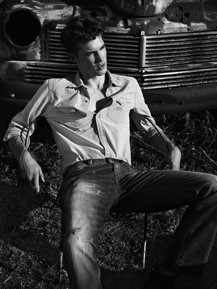 Jason Anthony Rocks Denim Looks for Sportswear International – The ...