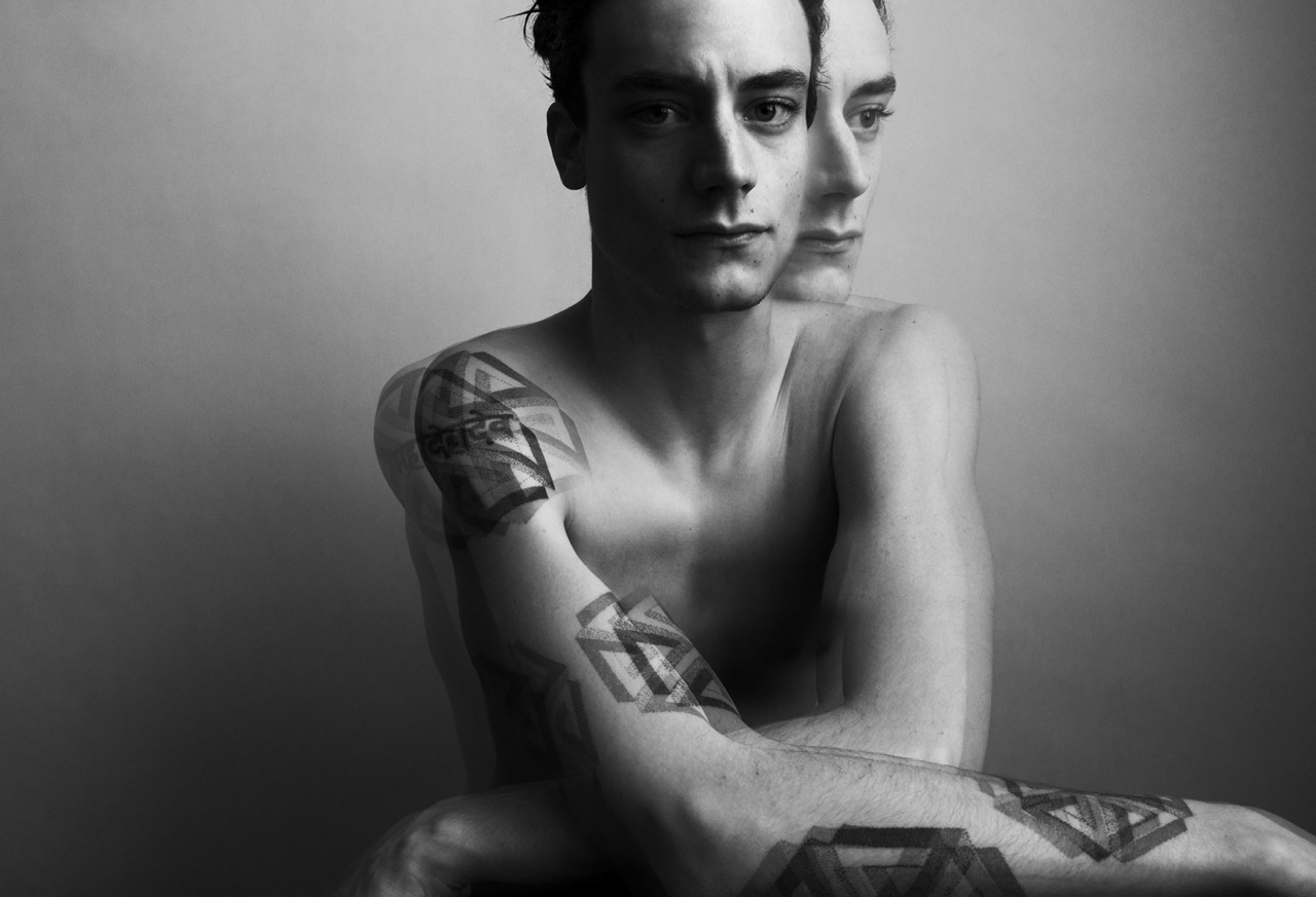 Model Thomas Bukovatz Poses for New Photos by Buonomo & Cometti – The ...