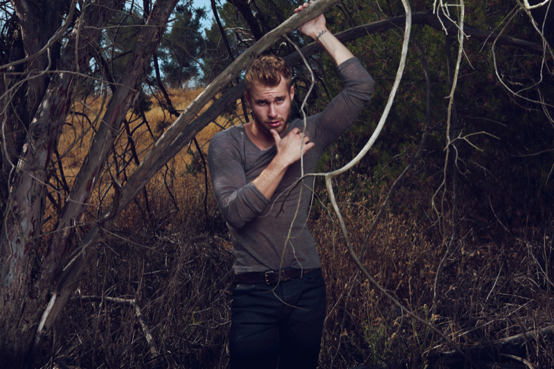 Model Corey Yates Goes On A Summer Stroll Shot By Jm Dayao The Fashionisto
