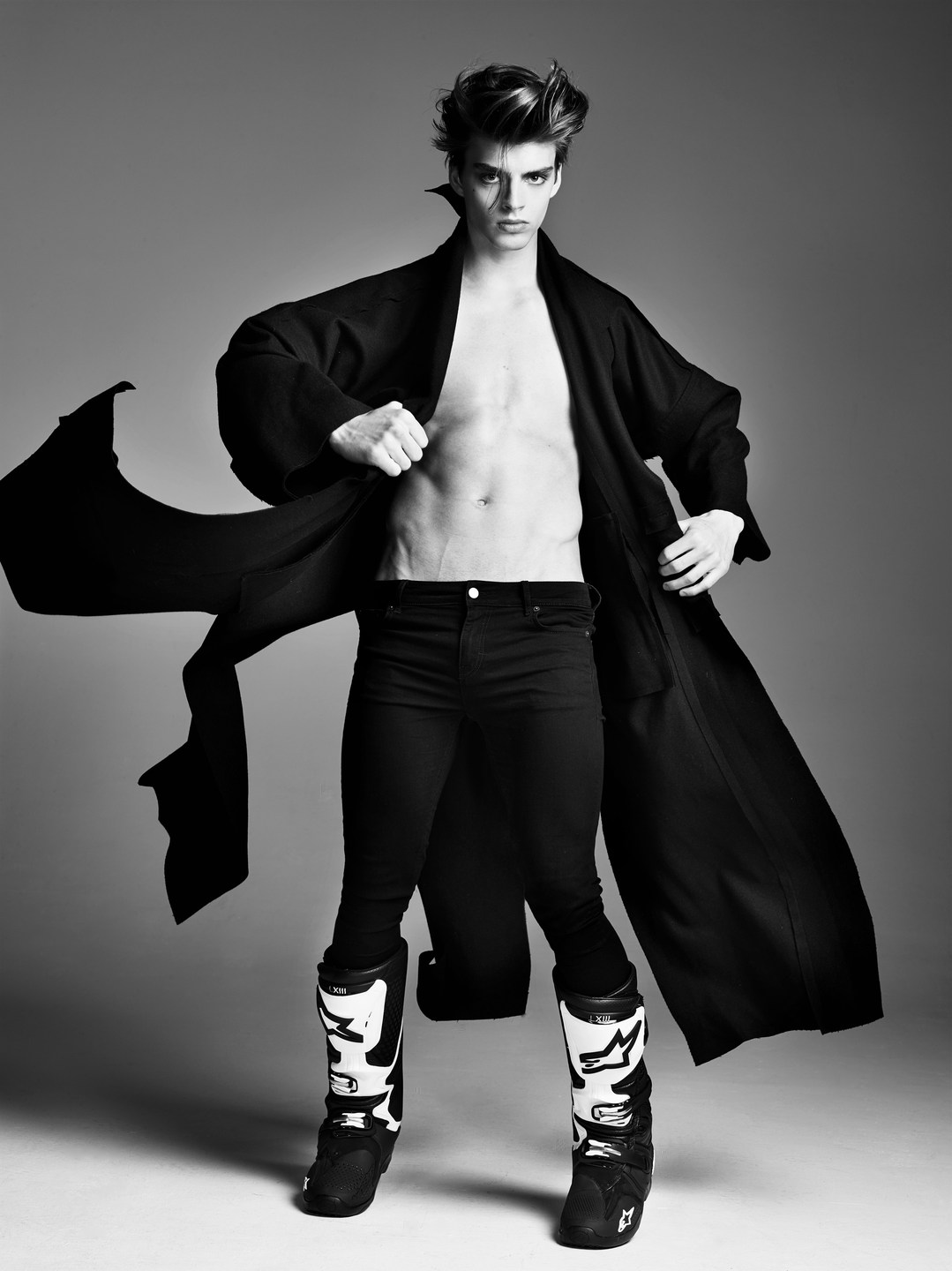 Daan van der Deen Delivers for Wonderland – The Fashionisto