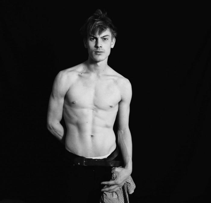 Paris Casting! Andrew Weir Shoots Daisuke Ueda, Fenn Sean, Ian Sharp ...