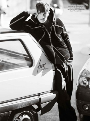 Jason Anthony Bundles Up for a Cool Fall from Hercules – The Fashionisto