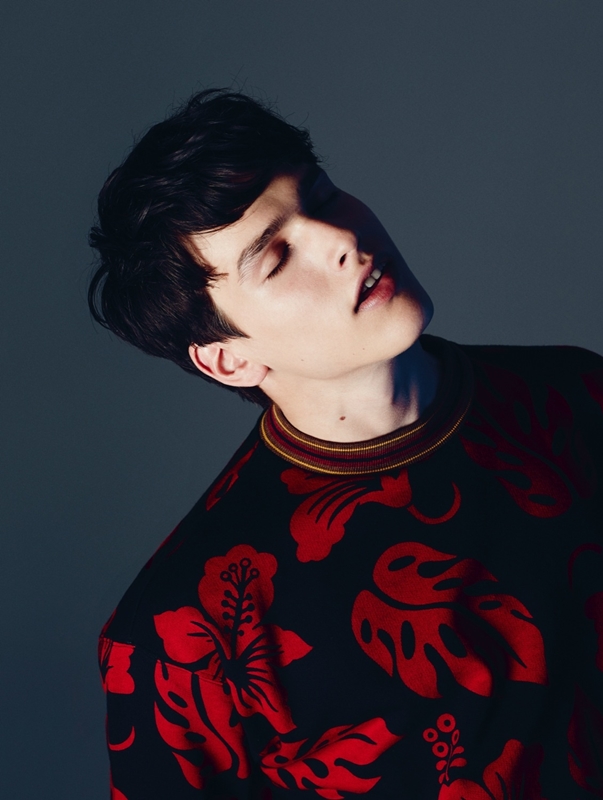 Simon Van Meervenne Gets Tropical for L’Officiel Hommes Turkey