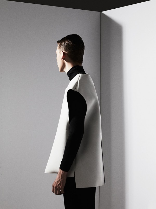 Stefan Models Sharp Looks in Photos by Joe Bulawan – The Fashionisto