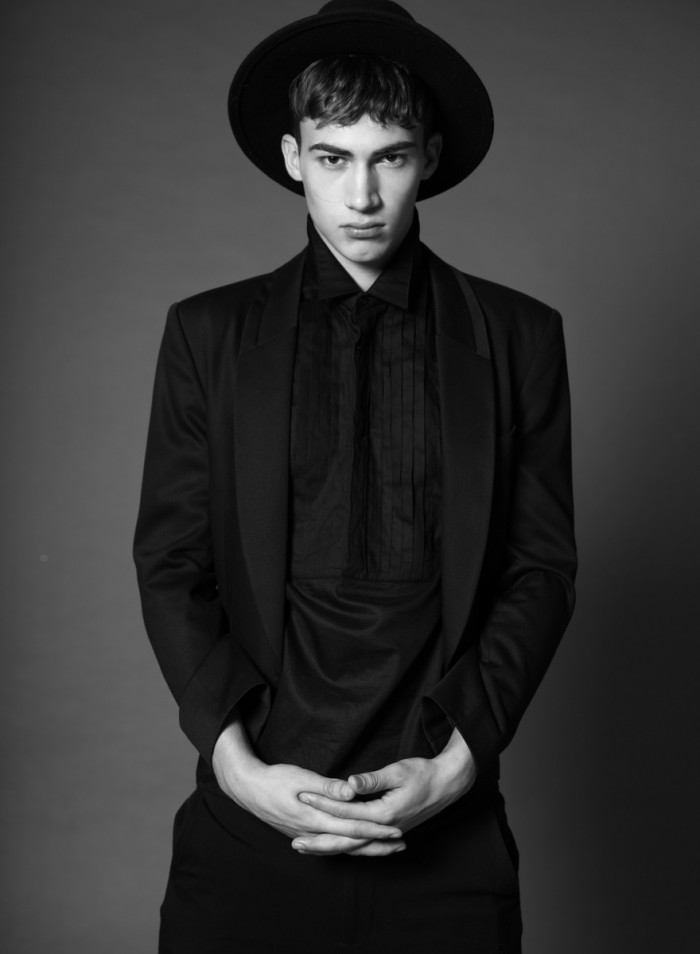 Alessio Pozzi Poses for the Lens of Saverio Cardia – The Fashionisto