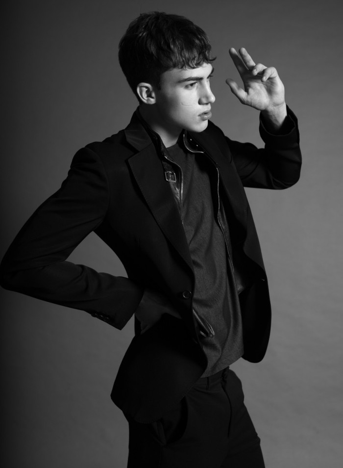 Alessio Pozzi Poses for the Lens of Saverio Cardia – The Fashionisto