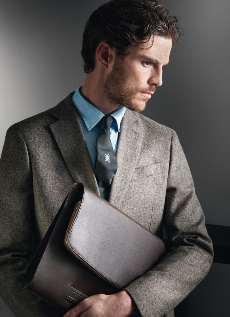 Armani Collezioni Fall/Winter 2014 Collection | Page 3 | The Fashionisto