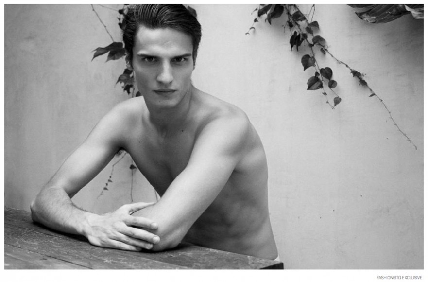 Fashionisto Exclusive: Sight Models by Edwin S Freyer – The Fashionisto