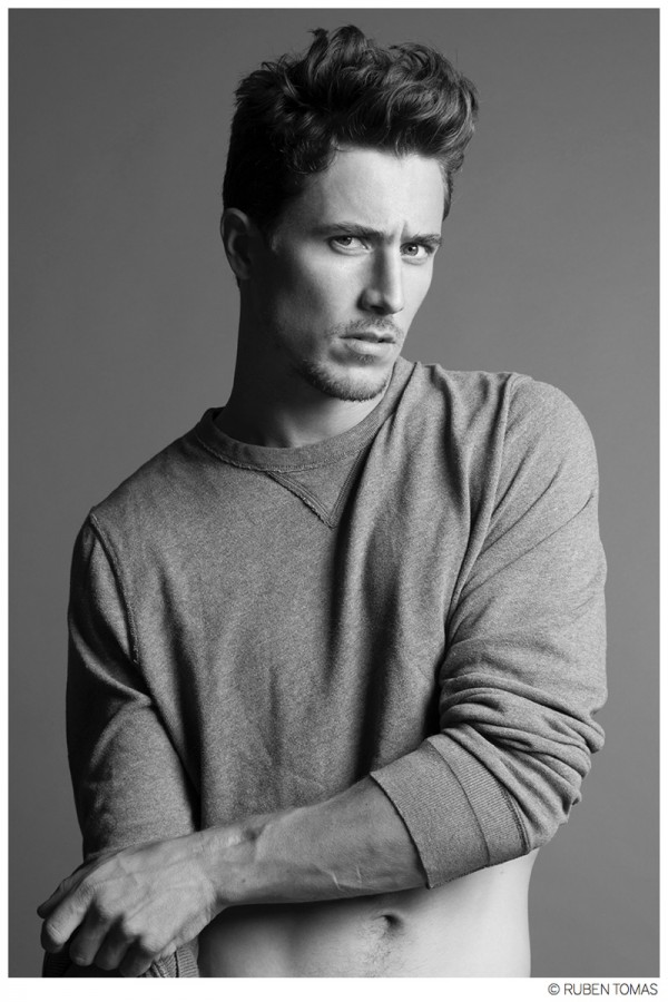 Ruben Tomas Shoots Jeremy Santucci in Athletic Styles – The Fashionisto