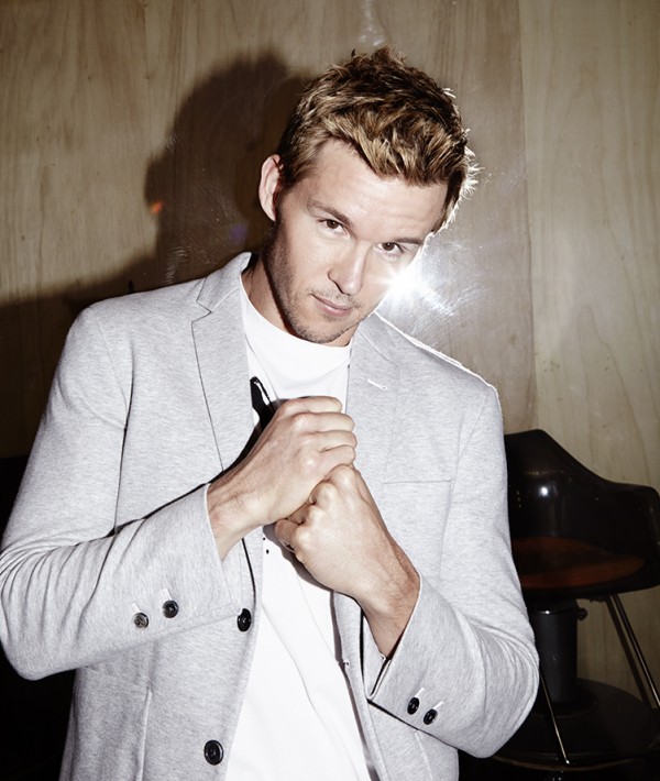 Ryan Kwanten – The Fashionisto