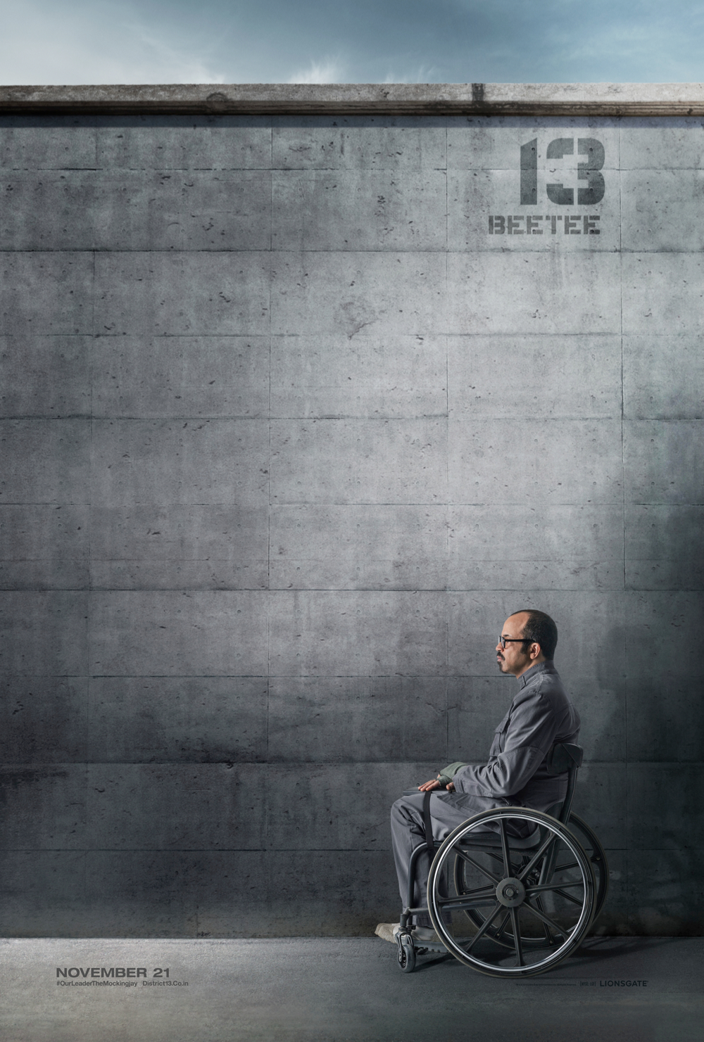 See New District 13 Posters for 'The Hunger Games: Mockingjay' – The ...