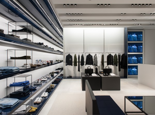 Dior Homme Says ‘Aloha’ to Hawaii with New Retail Boutique – The ...