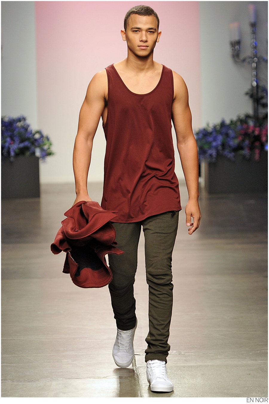 En Noir Embraces Dark California Style for Spring/Summer 2015 ...