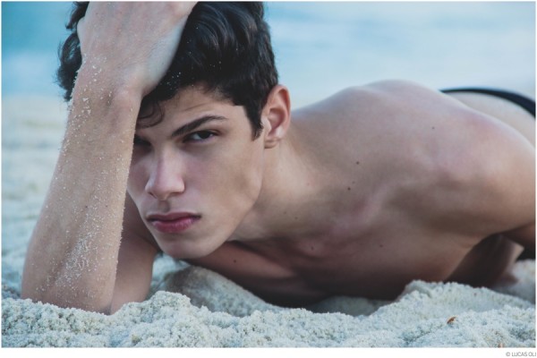 Rique Santos Hits the Beach with Lucas Oli for Beach Shoot – The ...