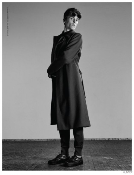 Thomas Gibbons Covers Hunter Magazine with a Smile – The Fashionisto