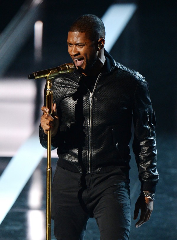Usher Wears Leather Jacket for Fashion Rocks Performance – The Fashionisto