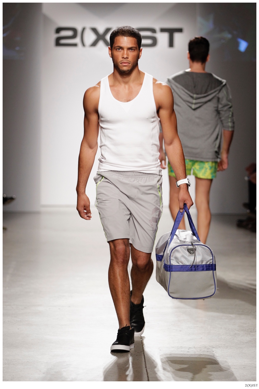 (2)XIST Hits the Catwalk with Spring/Summer 2015 Underwear + More