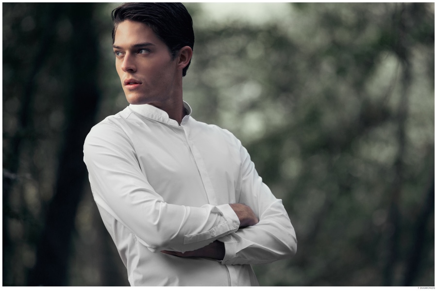 7 Diamonds Ventures Outdoors for Fall/Winter 2014 Campaign – The ...