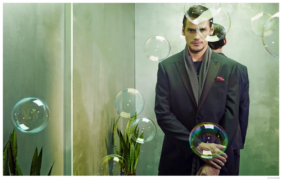 Model Twins Marcos & Marcio Patriota Celebrate the Holidays with De ...