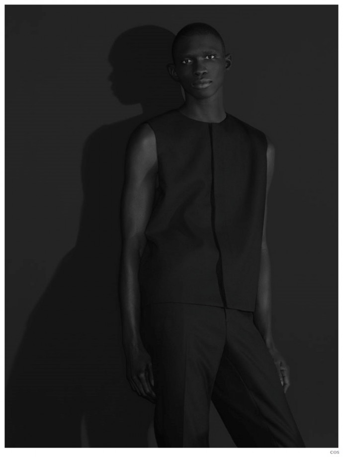 COS Showcases Minimal Holiday Men’s Styles – The Fashionisto