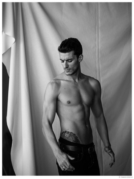 Ruben Rua Poses for Photos by Tiago Costa – The Fashionisto