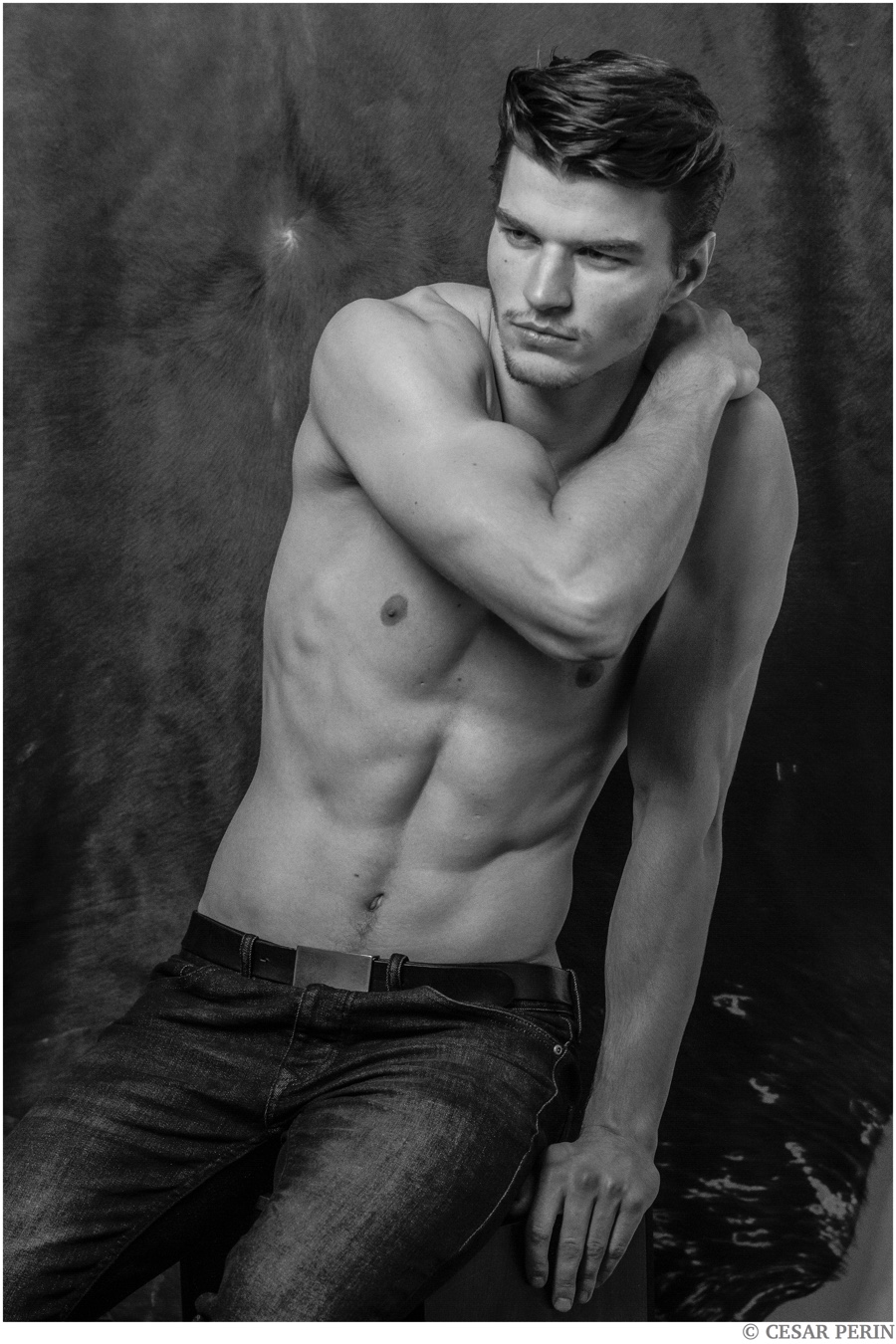 Arran Sly Unveils a Rugged Side in Photos by Cesar Perin – The Fashionisto