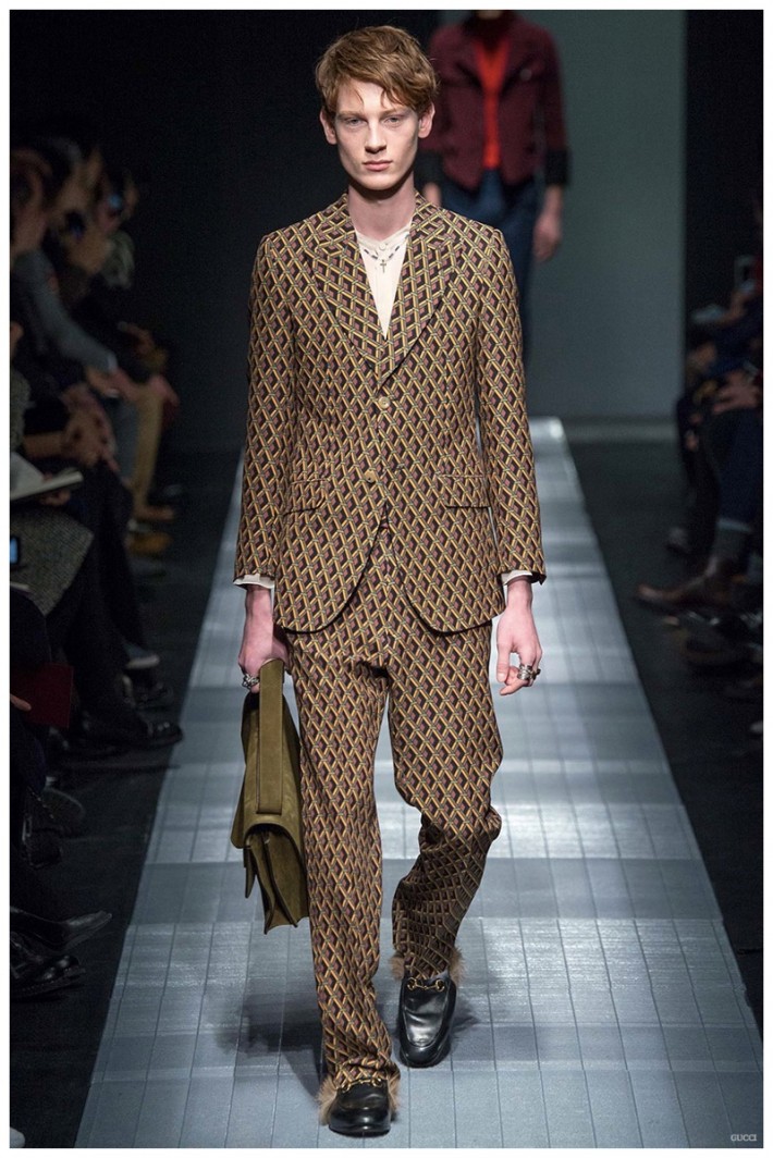 Gucci Men Fall/Winter 2015 Collection: Last Minute 70s Romantic – The ...