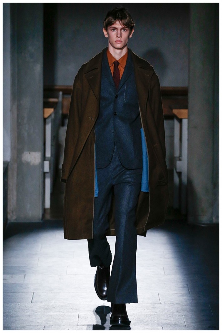 Marni Reinterprets Formal Styles with Signature Quirk for Fall/Winter ...