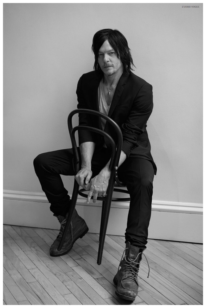 ‘The Walking Dead’ Star Norman Reedus Poses for Black & White L’Uomo ...
