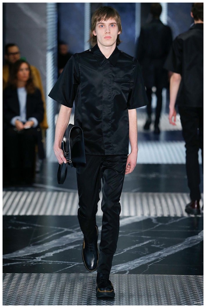 Prada Fall/Winter 2015 Menswear Collection: Black Minimalism – The ...