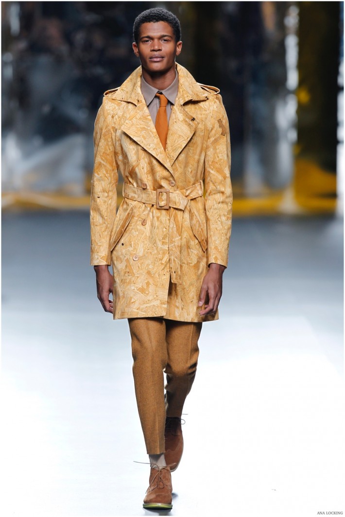 Doppelgänger: Ana Locking Delivers Furs & Prints for Fall/Winter 2015 ...