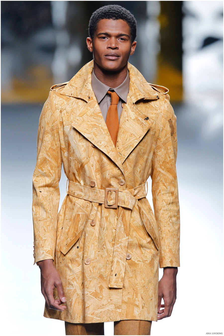 Doppelgänger: Ana Locking Delivers Furs & Prints for Fall/Winter 2015 ...