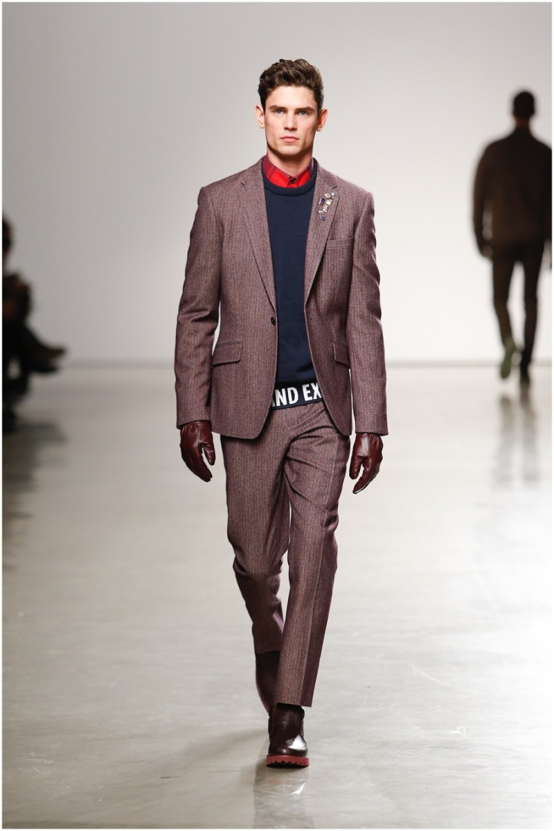 Perry Ellis Delivers 'Very Perry' Utilitarian Styles for Fall/Winter ...