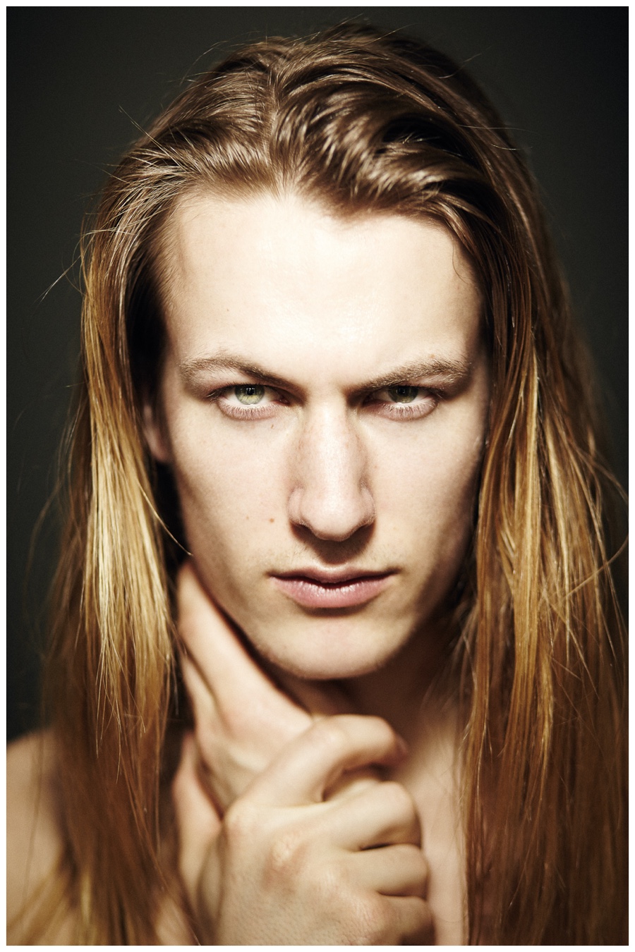 Portrait: Finn by Maximilian Motel