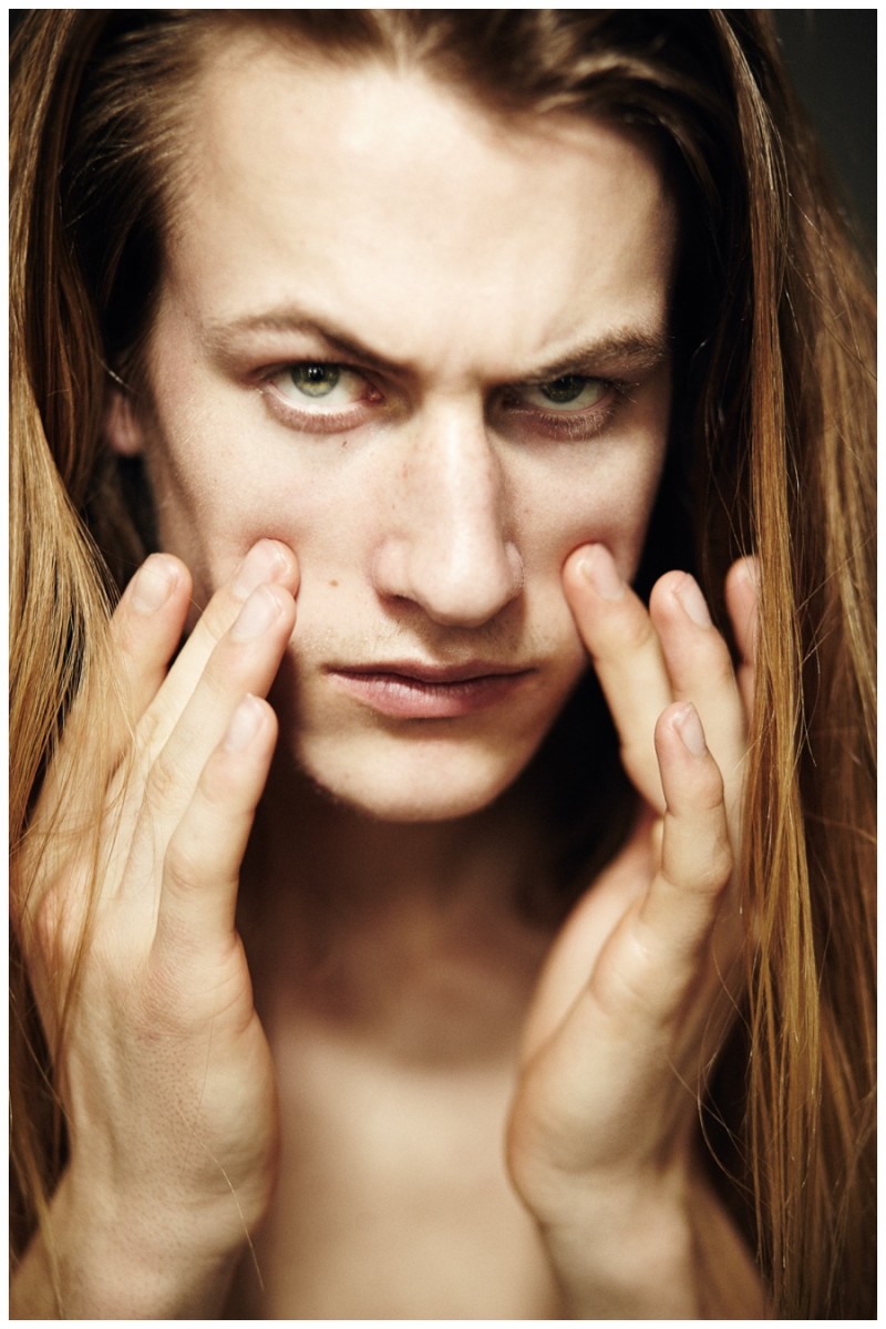 Portrait: Finn by Maximilian Motel