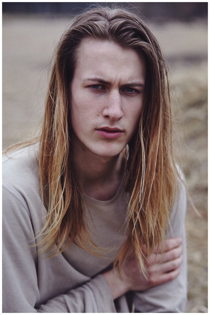 Portrait: Finn by Maximilian Motel